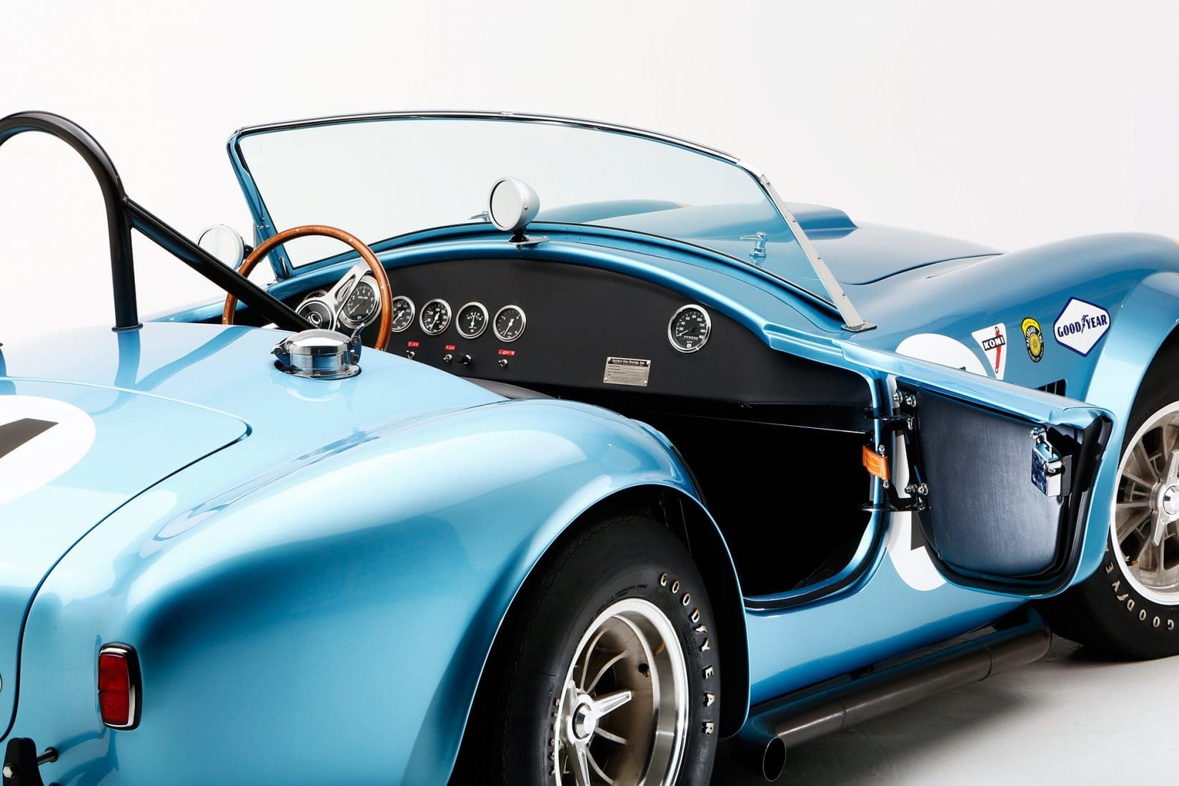 289 USRRC Roadster Studio Shots - Factory Five Racing