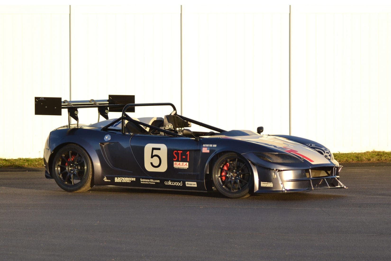 2014 SEMA 818R - Factory Five Racing