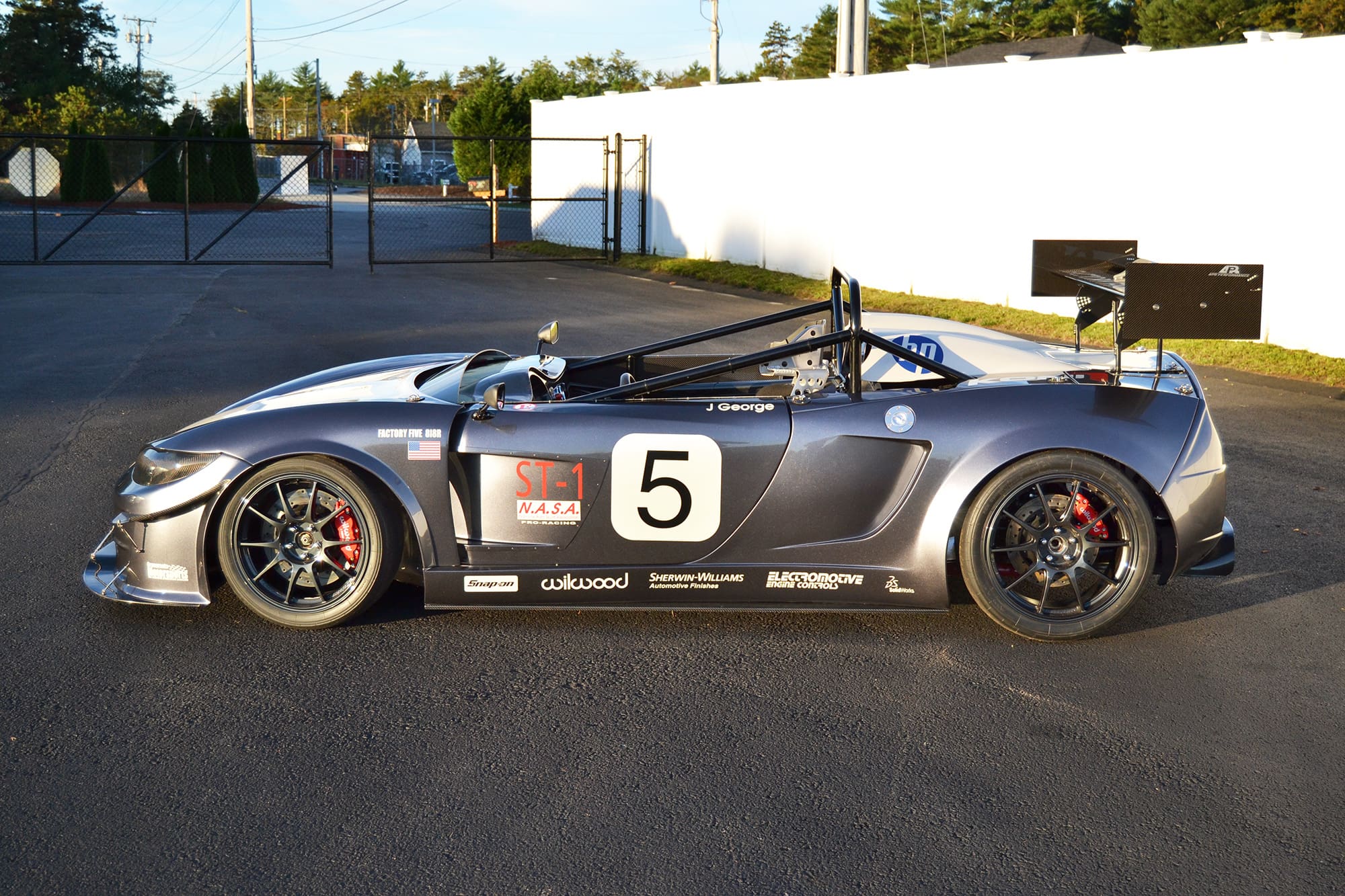 Barrett-Jackson 2017 Photos! | Factory Five Racing Forum