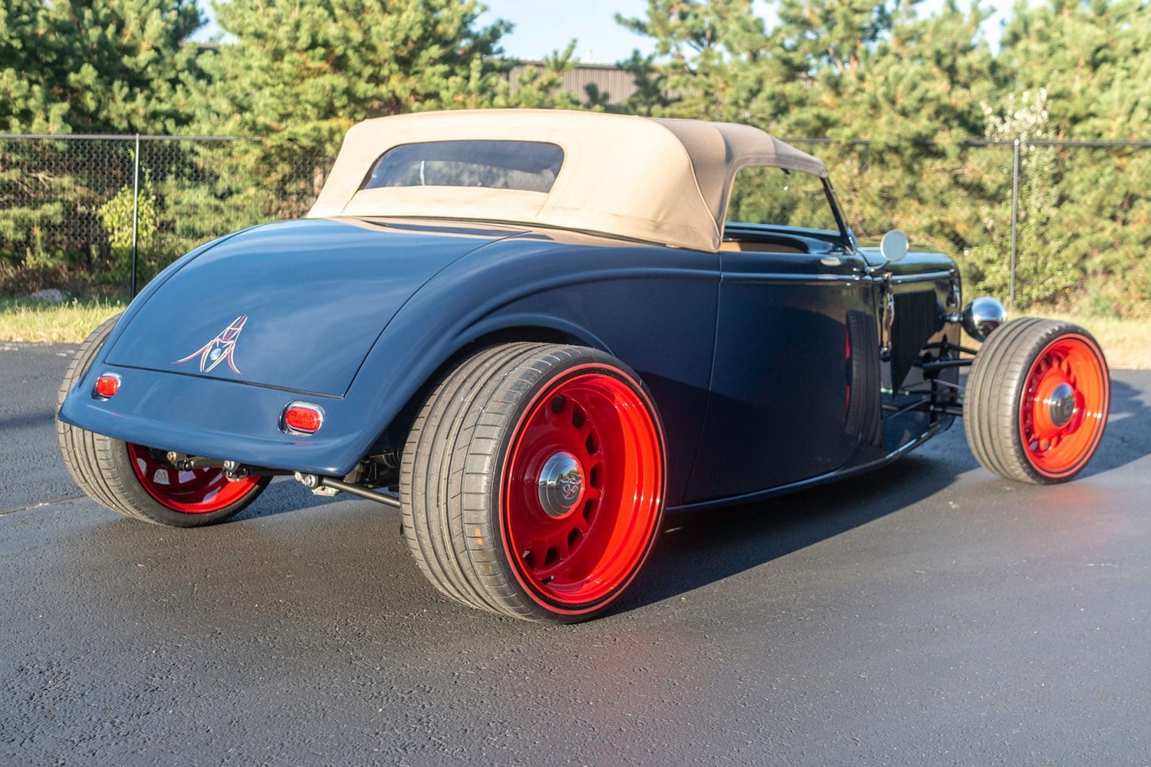 Gen 2 '33 Hot Rod with Revised Nose - Factory Five Racing