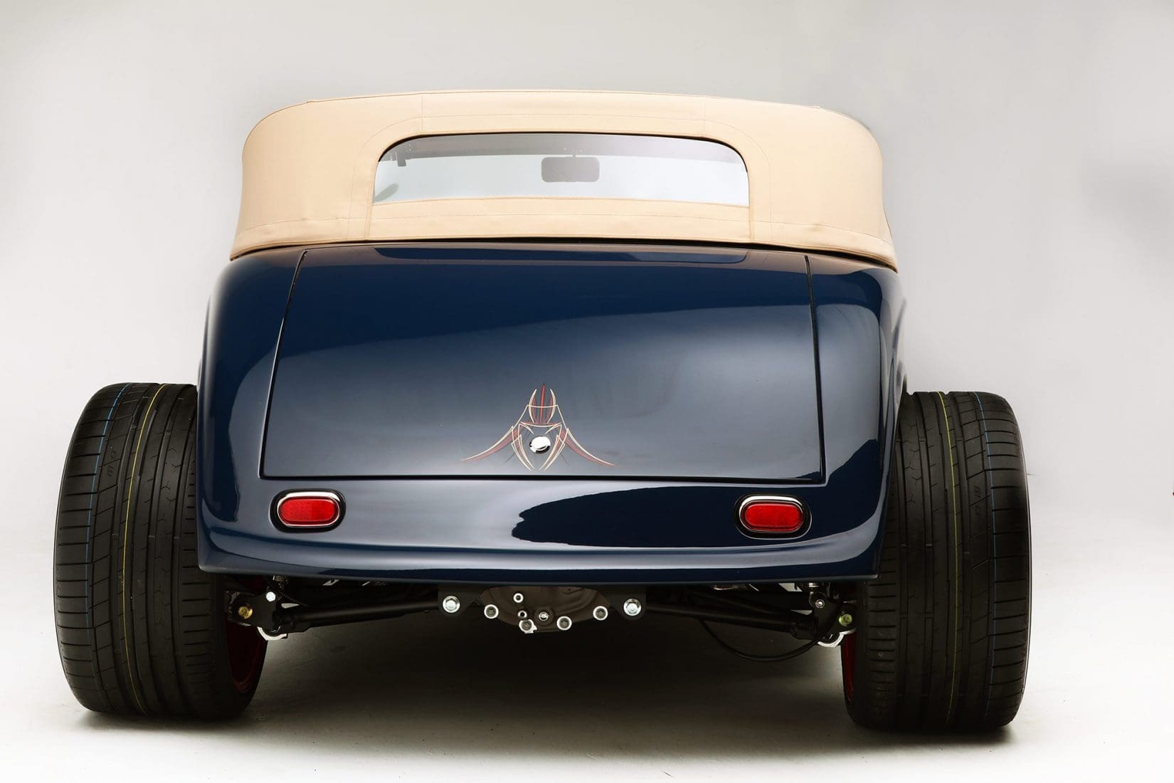 2nd Generation '33 Hot Rod with Revised Nose - Factory Five Racing