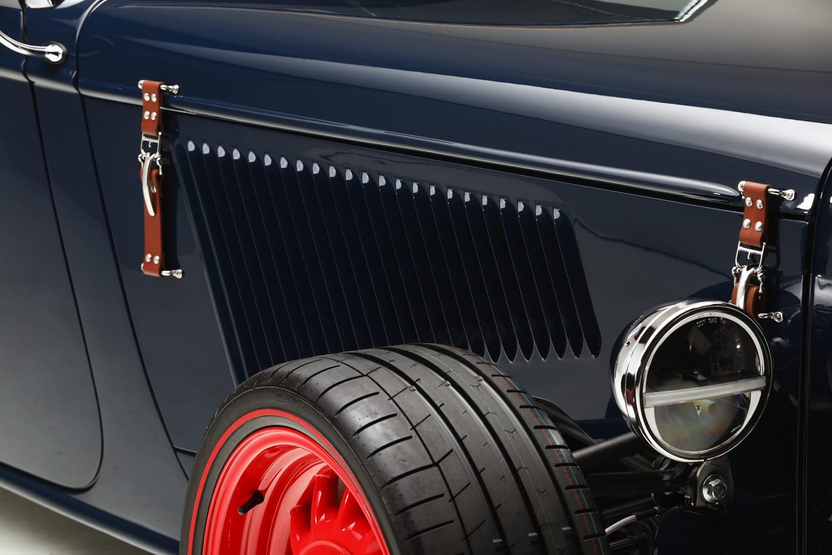 2nd Generation '33 Hot Rod with Revised Nose - Factory Five Racing