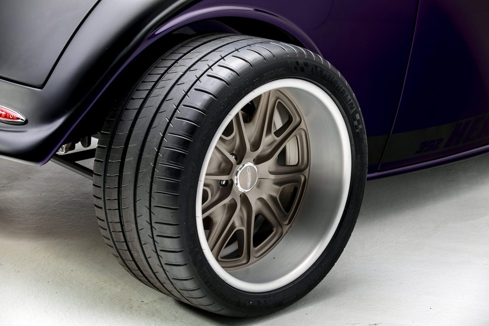 Speedstar Coupe - Studio Shots - Factory Five Racing