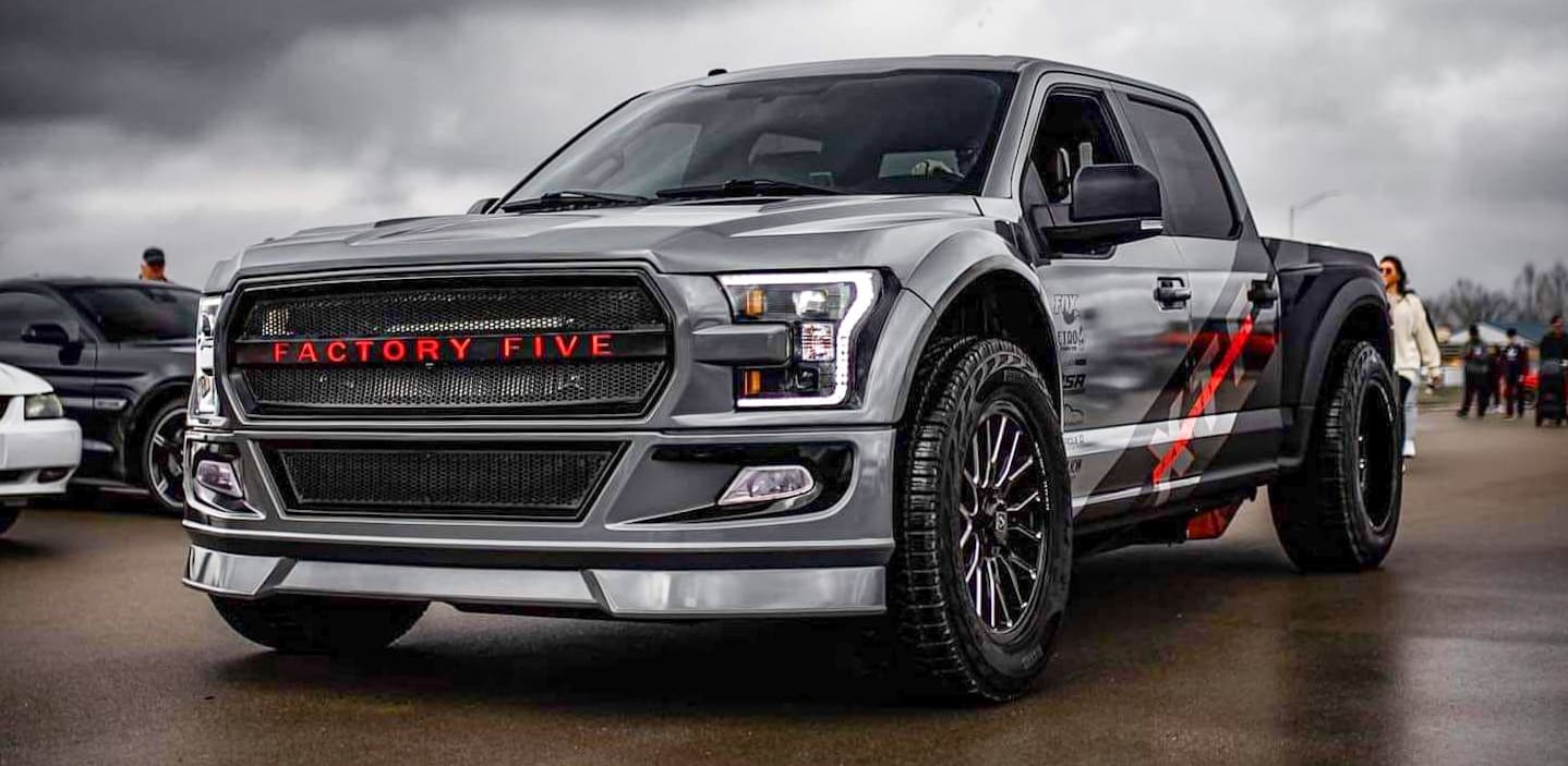 Erik T.'s Street Style XTF Build - Factory Five Racing